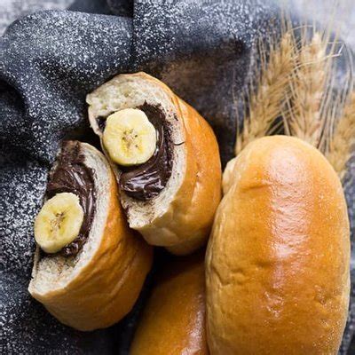 Resep Roti Pisang Cokelat Yang Empuk Dan Enak