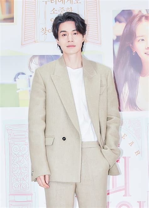 포토 이동욱 로맨틱 도깨비 미모