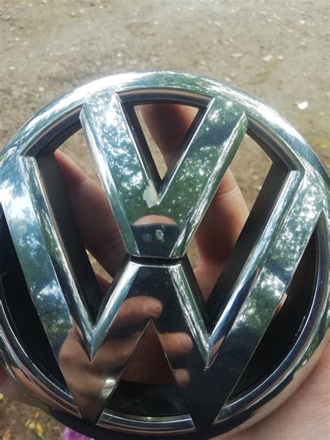Замена эмблемы на поло седан — Volkswagen Polo Sedan, 1,6 л, 2014 года ...