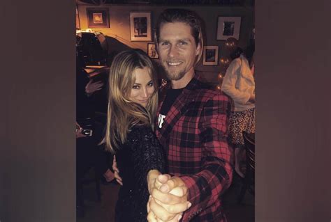 Kaley Cuoco se separa de su esposo tras 3 años de matrimonio