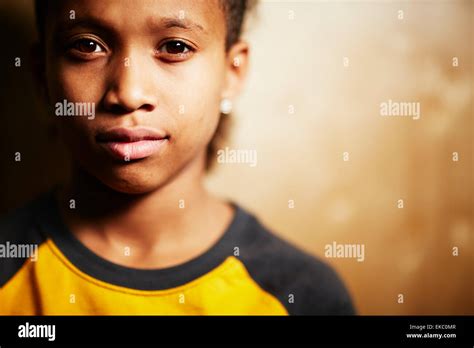 Hispanische junge Fotos und Bildmaterial in hoher Auflösung Alamy
