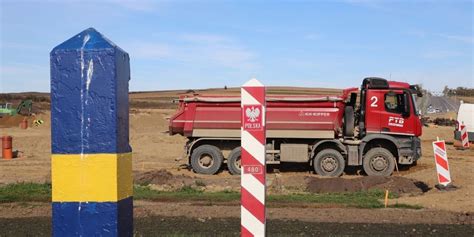 Przejście graniczne w Niżankowicach Malhowicach Pierwsze prace ruszyły
