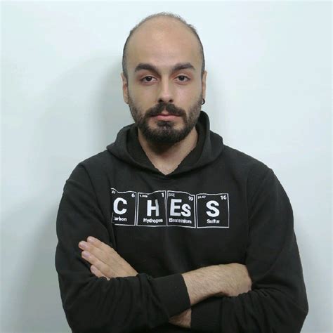 Hakan Apohan Medium