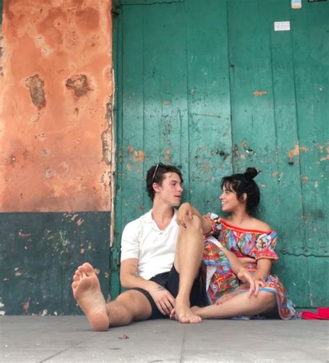 继续当彼此好友 Shawn Mendes及camila Cabello分手 988