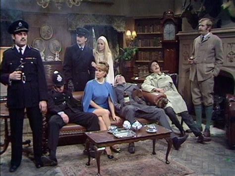 Seznam Epizod Prvn S Rie Monty Python S Flying Circus Postavy Cz