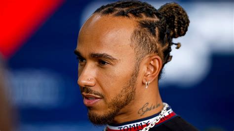 Lewis Hamilton Mercedes Driver Confirms Intention To Sign New Multi