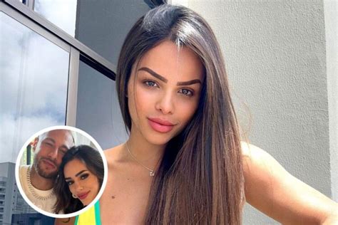 Neymar voltou Bruna Biancardi Gabily expõe status dele OFuxico