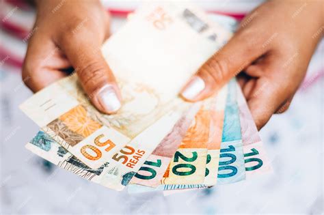 Dinheiro Brasileiro Notas Reais Moeda Brasileira Conceito Da