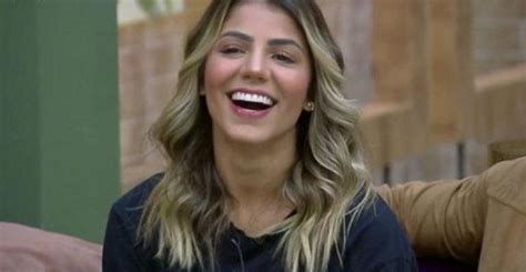A Fazenda Hariany desabafa após crise de ciume de Lucas É possessão