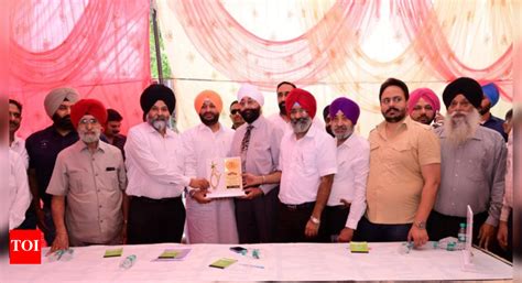 Dont Harass Businessmen From Mix Land Use Areas Ludhiana Mp Ravneet