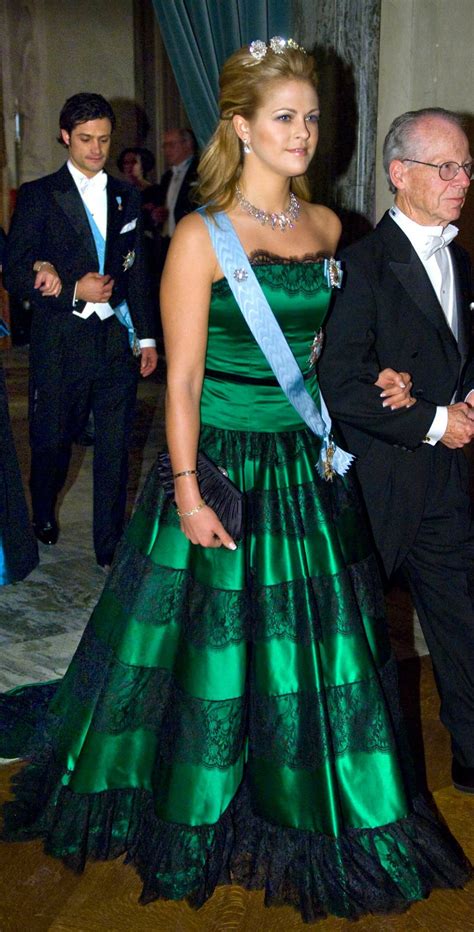 Prinsessan Madeleines Alla Nobelklänningar Svensk Dam