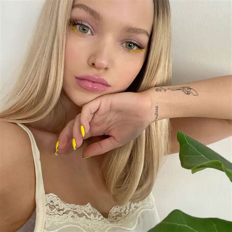 Doll Faced Dove Cameron Showing Her Boobs For The Camera The Fappening