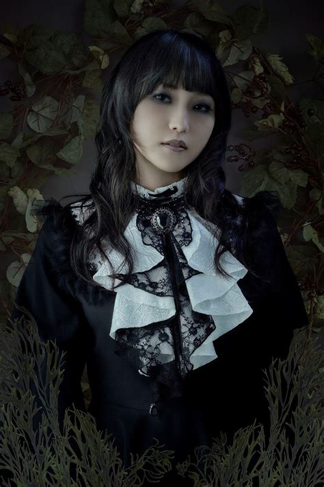鞘師里保による幻想的なキービジュアルが完成、shared Trump シリーズ 音楽朗読劇『黑世界』 配信特別企画も決定 Musicman