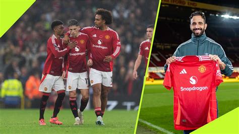 Manchester United Coach Fires Warning To Five Players As He Gets Down