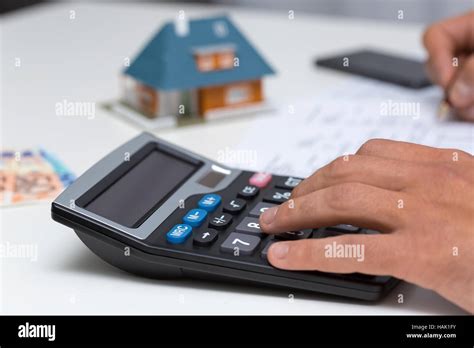 Calculating Hi Res Stock Photography And Images Alamy