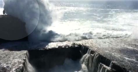 Watch Woman Nearly Swept To Sea By Huge Wave In Ireland Cbs News