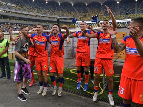 Nu s a impus la FCSB iar un an mai târziu e pe cale să se retragă