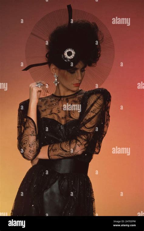 London Uk Library Model And Actress Sally Nicholson In A Fashion Shoot With A Dynasty Tv