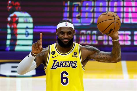 Lebron James Breaks Nba Scoring Record Rappers React