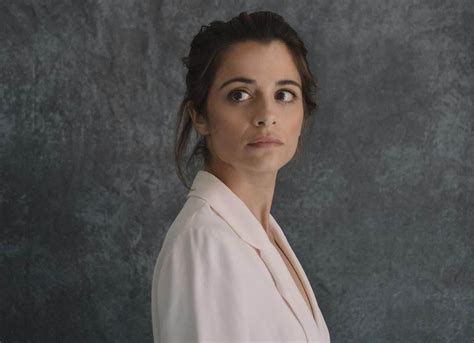 Stephanie Leonidas Biography Stephanie Leonidas S Fam