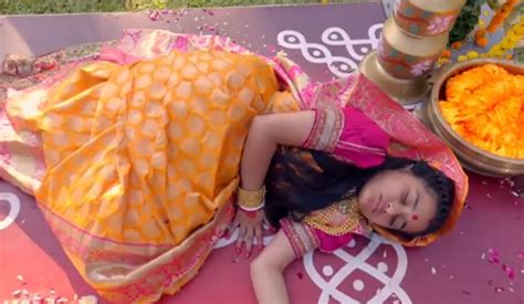 Barrister Babu Spoiler Bondita Faints Seeing Anirudhs Big Step