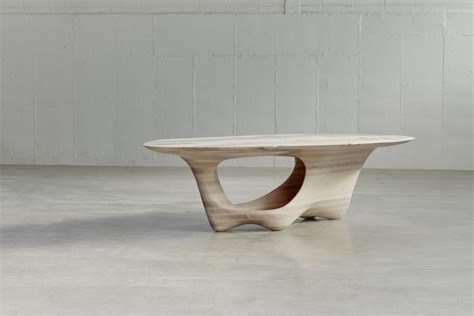 Dommus Dining Table