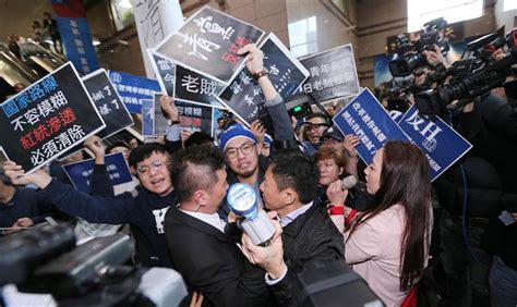 青壯派嗆改革 名嘴怒：把吳斯懷當代罪羔羊叫啥改革 政治 中時新聞網