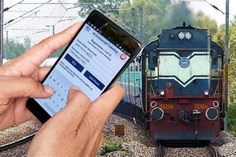 நொடியில் டிக்கெட் தட்கல் ரயில் டிக்கெட் புக் பண்ணும்போது இதை அவசியம்