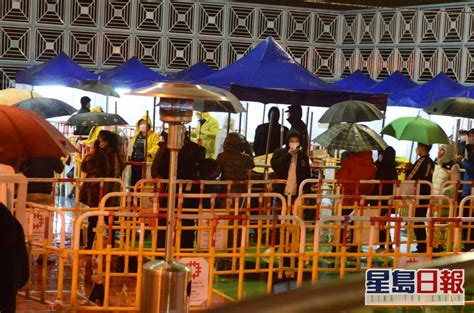 疫情消息｜逸东邨迎逸楼围封强检 拟明午3时解封或延长 星岛日报