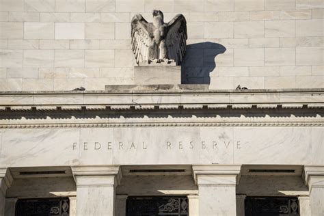 Former Federal Reserve Adviser Arrested For Allegedly Passing Us Trade