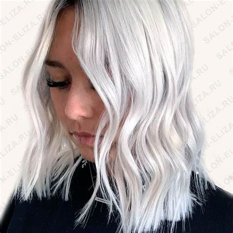 Чаще всего дамы нас просят перекрасить волосы из темного даже черного цвета в блонд И