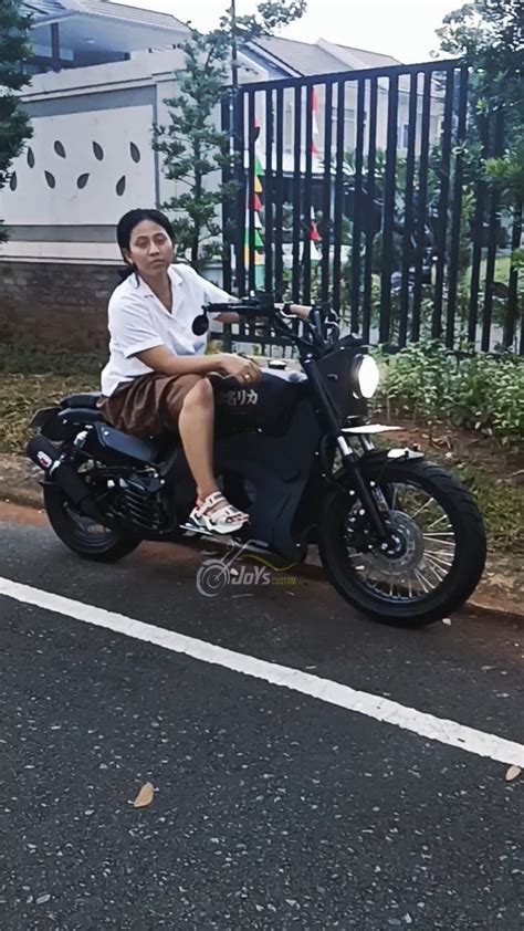 Test Drive Yamaha Nmax Custom Bobber
