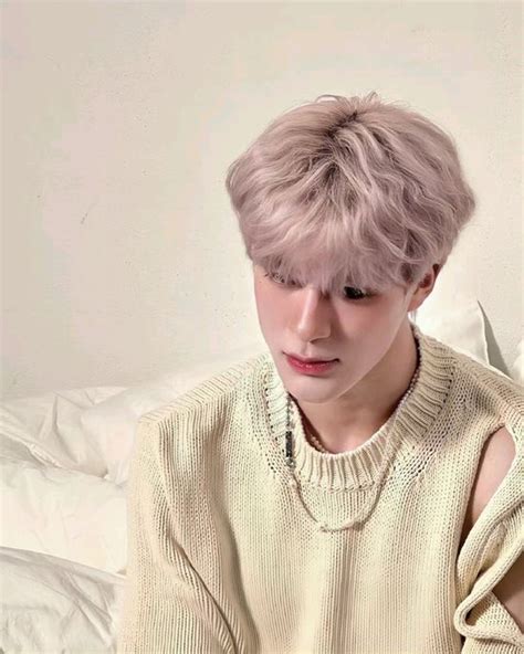 Jeno에 있는 Pipin 🦖님의 핀 Nct 꿈 제노 Nct 남자