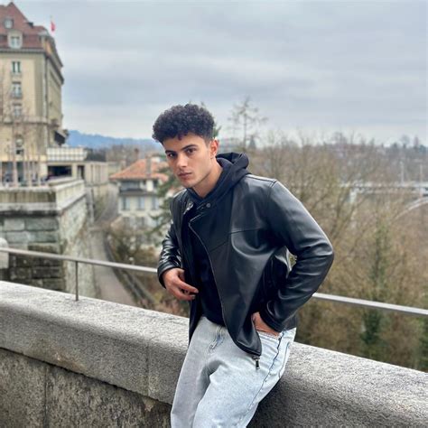 ‏لا اصدق الفكرة نجحت في النهاية😂 Joltjourney Facebook