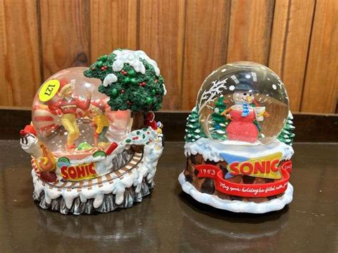 Sonic Snow Globes Taylor Auction And Realty Inc