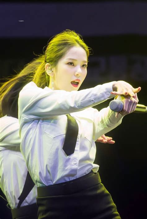 Yujin Clc 유진 씨엘씨