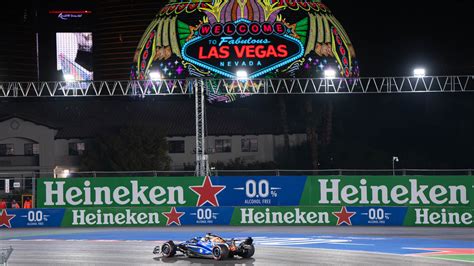 Fans Are Suing Lando Crashed Heres What Happened At The 2023 F1 Las