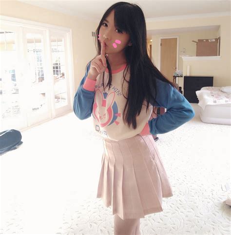 Cute 😋 R Offlinetvgirls