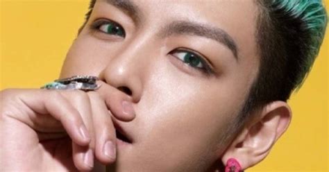 이병헌→빅뱅 탑 책 배우 이병헌 선물 동생 최승현에게 [인스타]