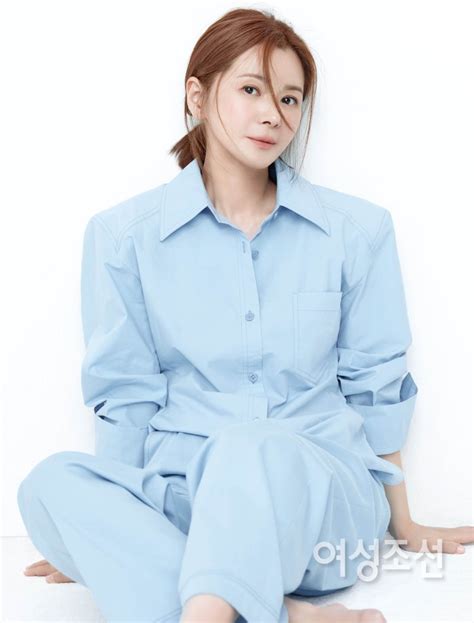 52세 장서희 단발머리로 귀환…흰 드레스도 찰떡 소화 [n화보] 파이낸셜뉴스