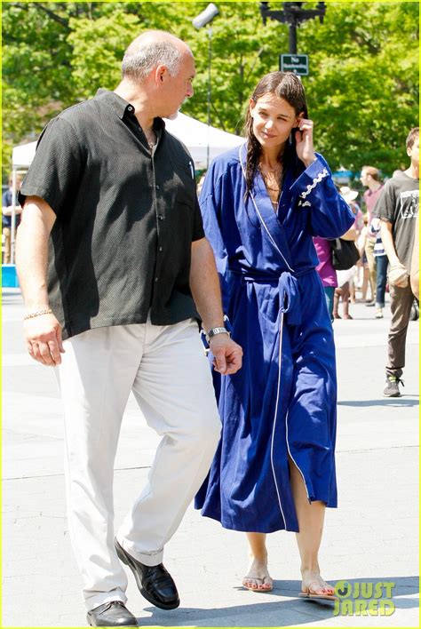 Katie Holmes Soaking Wet For Mania Days Photo 2875538 Katie