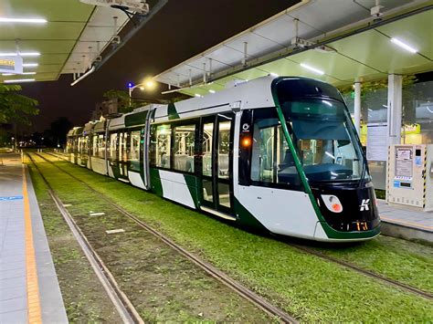 高雄好過日 【高雄輕軌二階開箱：新車看點】 👉列車特點 高雄輕軌二階 Alstom Facebook