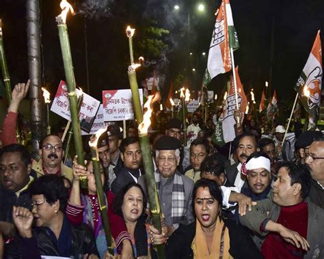 Cong Dubs Govts Quota Move As Poll Gimmick But Says Will Support Bill