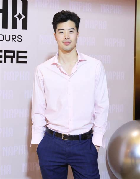 เซเลบริตีเชฟเสิร์ฟความอร่อยกลางเมือง