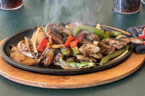 Lupe Tortilla Fajita Recipe
