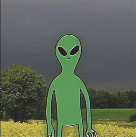 Alien Pfp