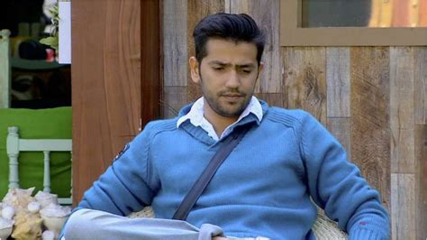 Bigg Boss 12 Weekend Ka Vaar Preview Salman Khan Reprimands Deepak