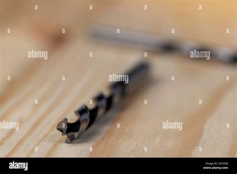 Pine Wood And Metal Drill Bit For Construction Work Metal Drill Bit For Creating Holes In A