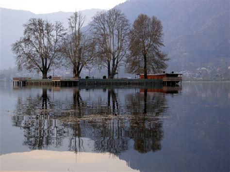 Char Chinar Srinagar Jammu And Kashmir Tourism 2021 Island Lake