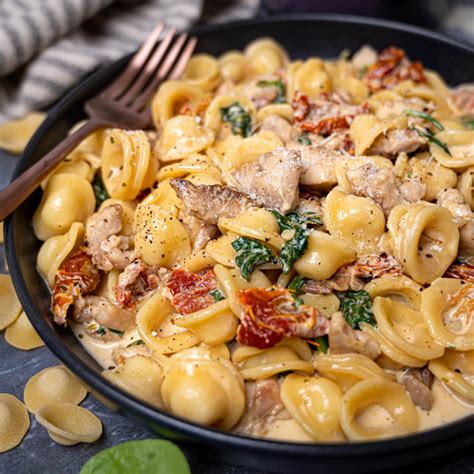 Creamy Tuscan Chicken Pasta Skinny Spatula